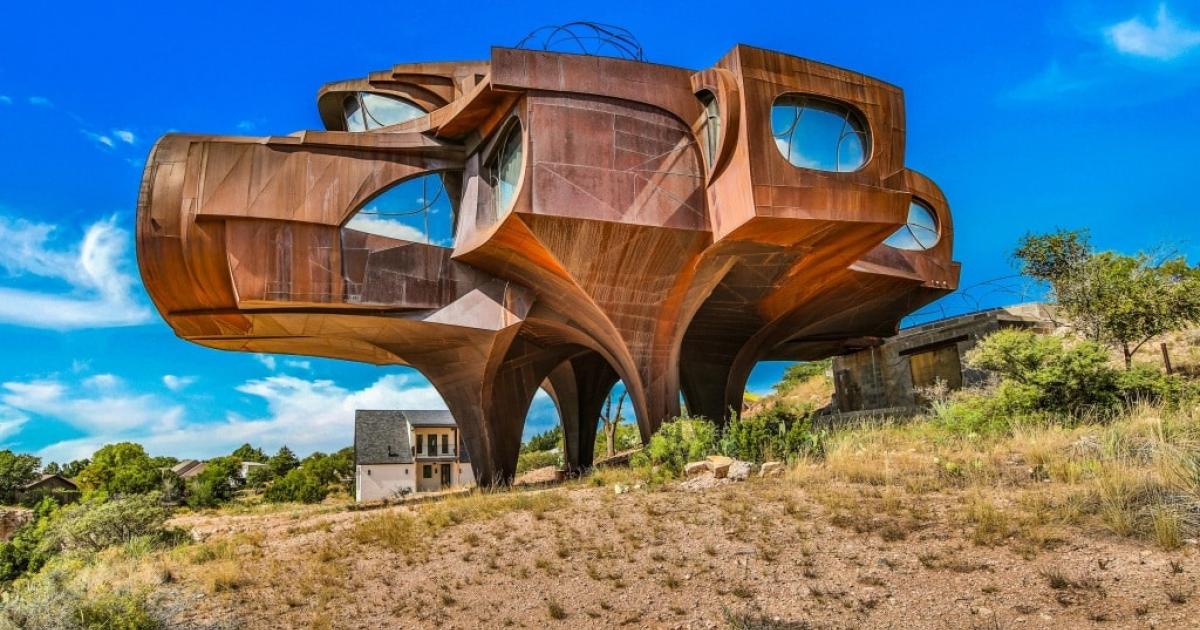 Iconic Bruno Steel House Up for Auction at 5:30 p.m.